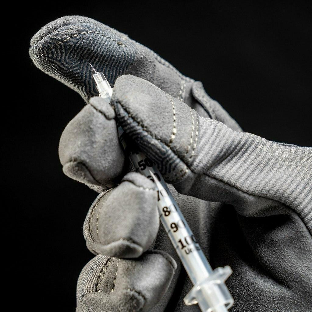 Hatch Friskmaster MAX Black Cut & Needle Puncture Resistant Glove FMN500