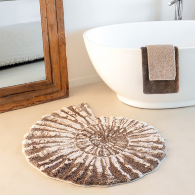 Shell Rug - Between The Sheets