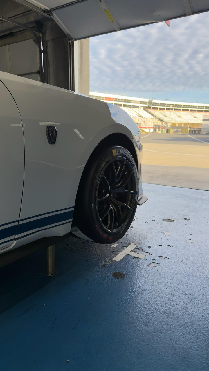 Capaldi Racing Dark Horse Air Jack Kit | Track & Street Ready