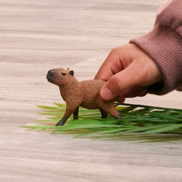 Schleich - Capybara #14934 - Collectible Wild Life Animal Figure