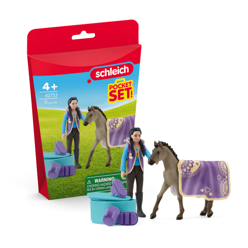 Schleich Beauty Set with Kim and Criollo Definitivo #42753