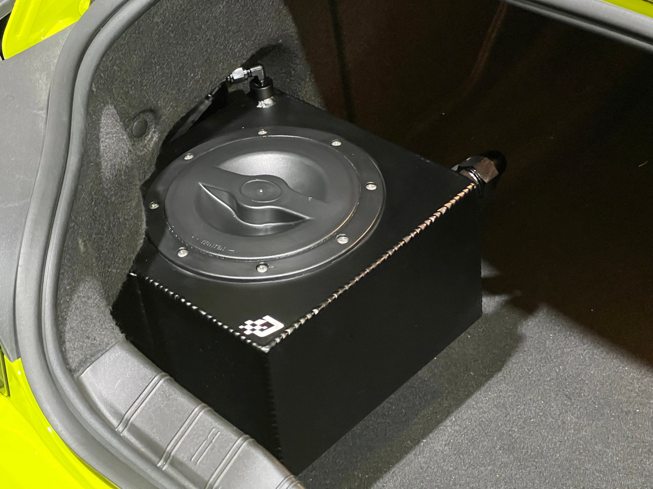 DMS Trunk Tank Kit w. CWA150 Pump - 16-24 Camaro SS / ZL1 (6THGENTRUNK)