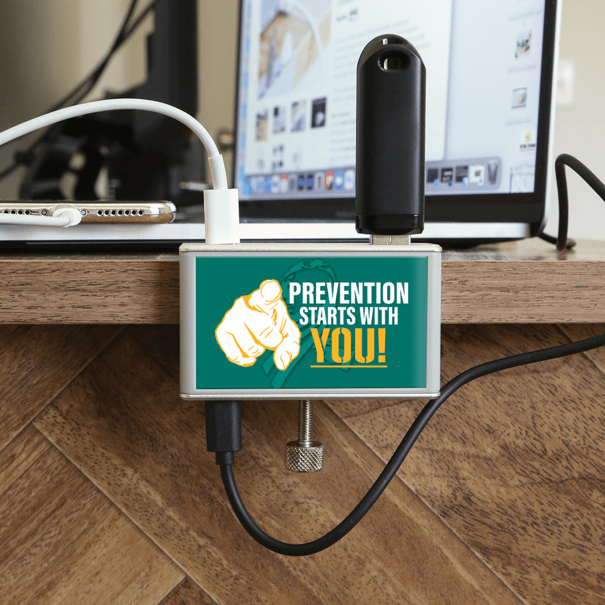 Desk USB Hub
