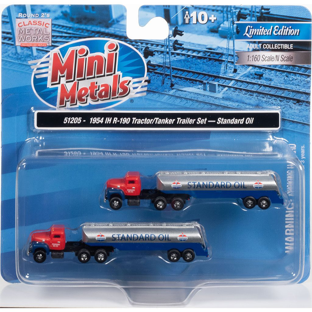 Classic Metal Works 51205 N Scale 1954 IH R-190 Tractor w/Tanker ...