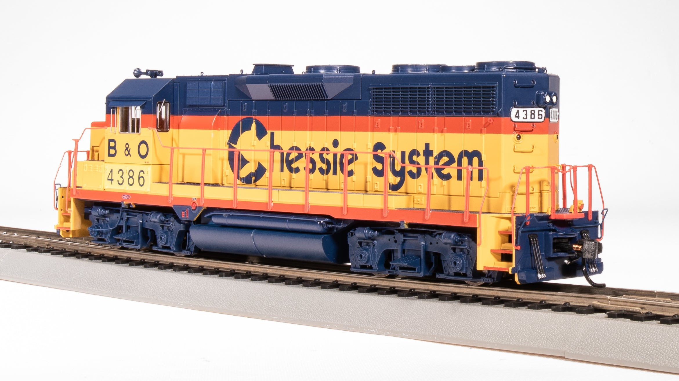 Broadway 8903 HO CSX Chessie System w CSX Patch EMD GP35 Diesel #4386 ...
