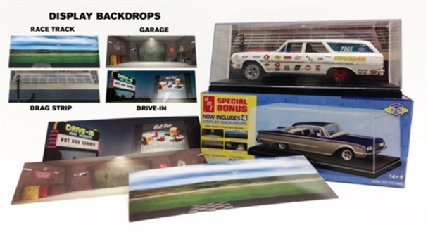 AMT Models 600 '1:25 Scale Display Case Model Kit - Crazy Model Trains
