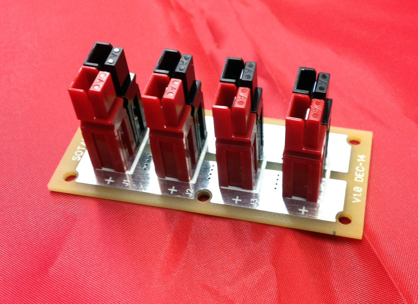 Buy PowerPole 4 - Way Connector Box | Anderson Connectors | DC Power ...