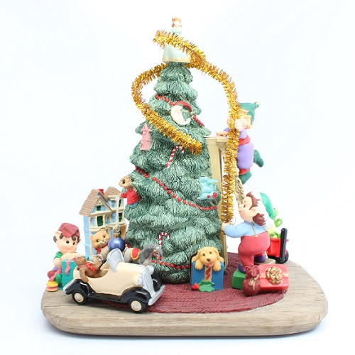 1997 Trimming Santa's Tree Hallmark Ornament | The Ornament Shop