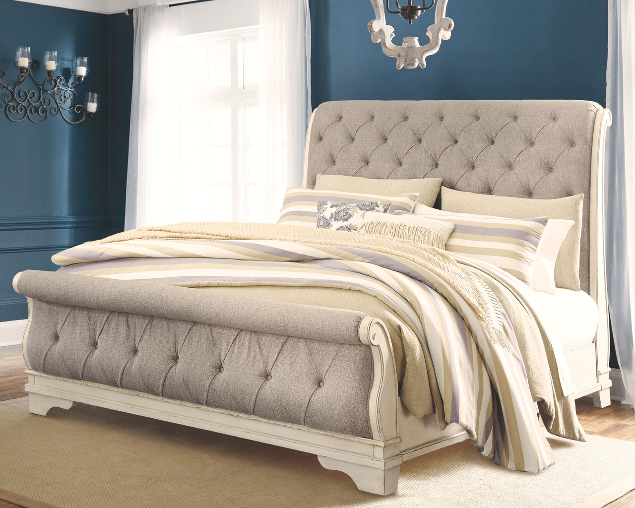 Realyn Two tone King Upholstered Sleigh Bed