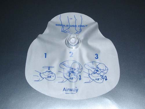 Face Shield with one way valve - BLS Systems brand. (BLS-2030)