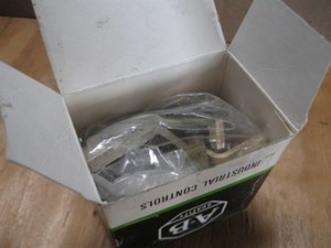 ALLEN BRADLEY CONTACT KIT (Z-34040) SIZE 3, NEW SURPLUS - SoCal Circuit ...