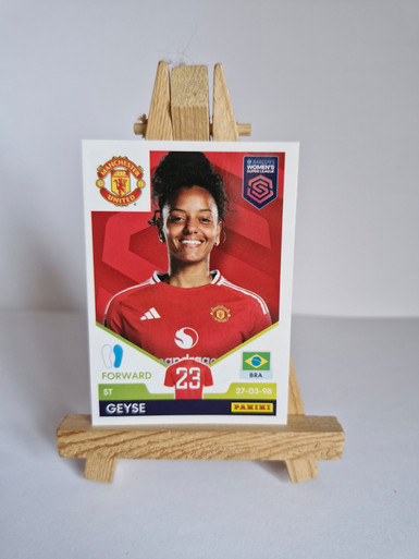 #327 Geyse (Manchester United) Panini Women's Super League 2025 Sticker ...