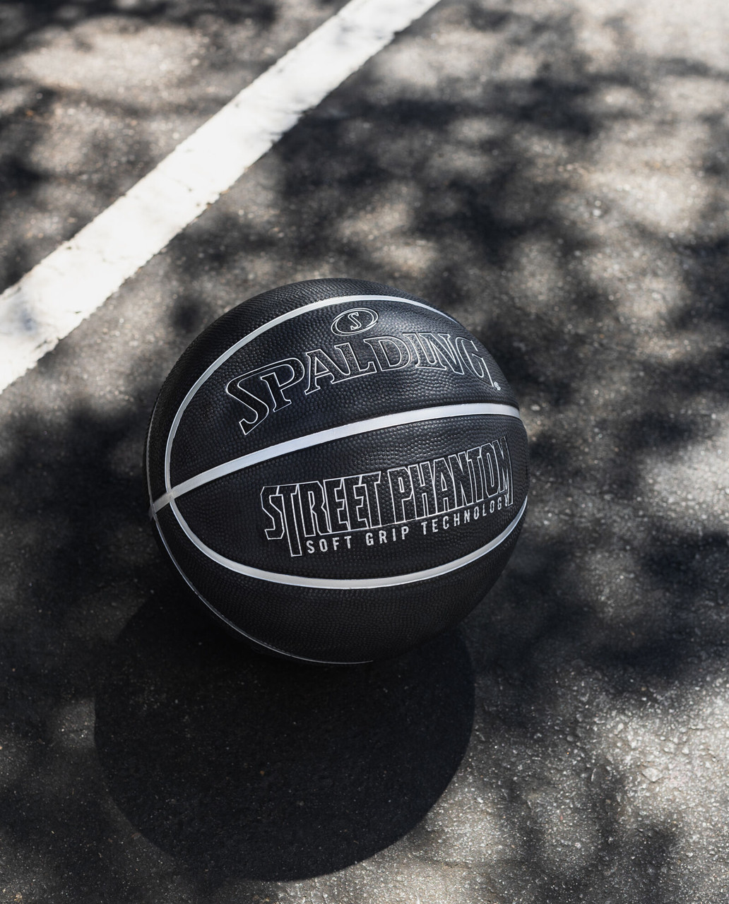 Spalding Street Phantom Outdoor Rubber Basketball Size 7 - Basketball ...