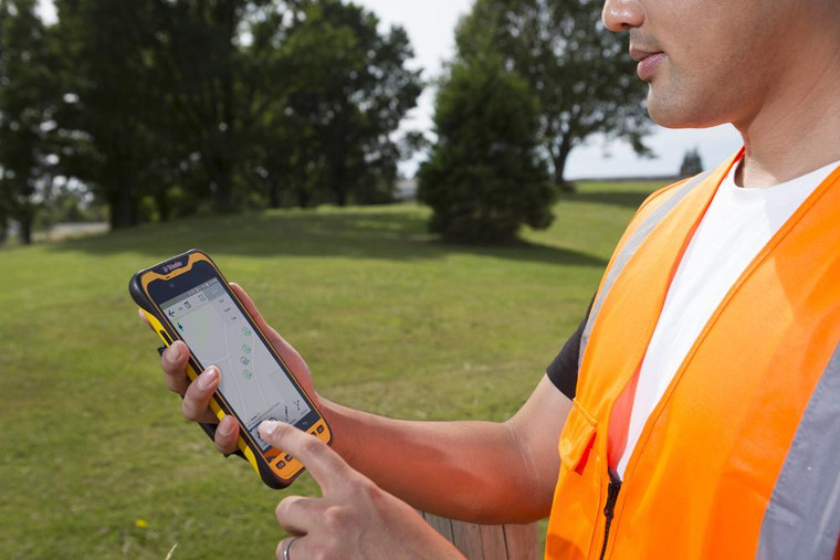 Trimble TDC600 Handheld | Precision Laser & Instrument