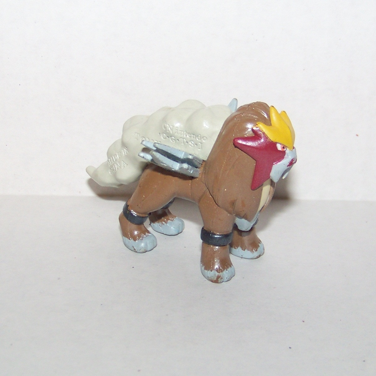 Pokemon Entei Tomy Figure