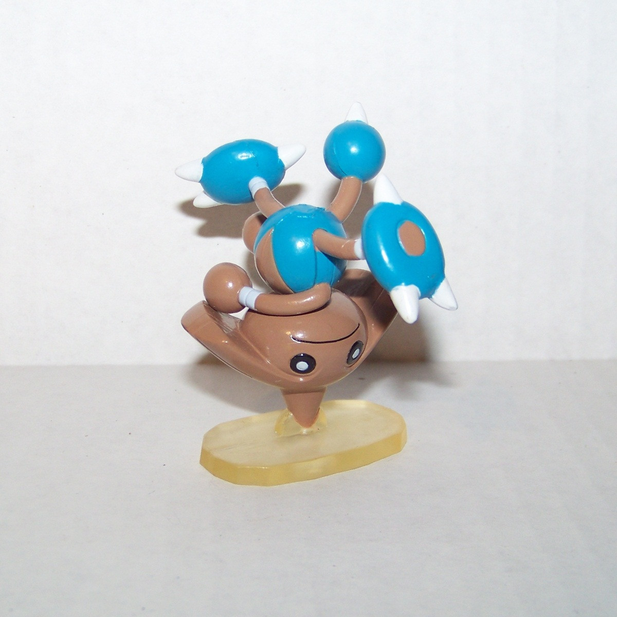Pokemon Hitmontop Tomy Figure