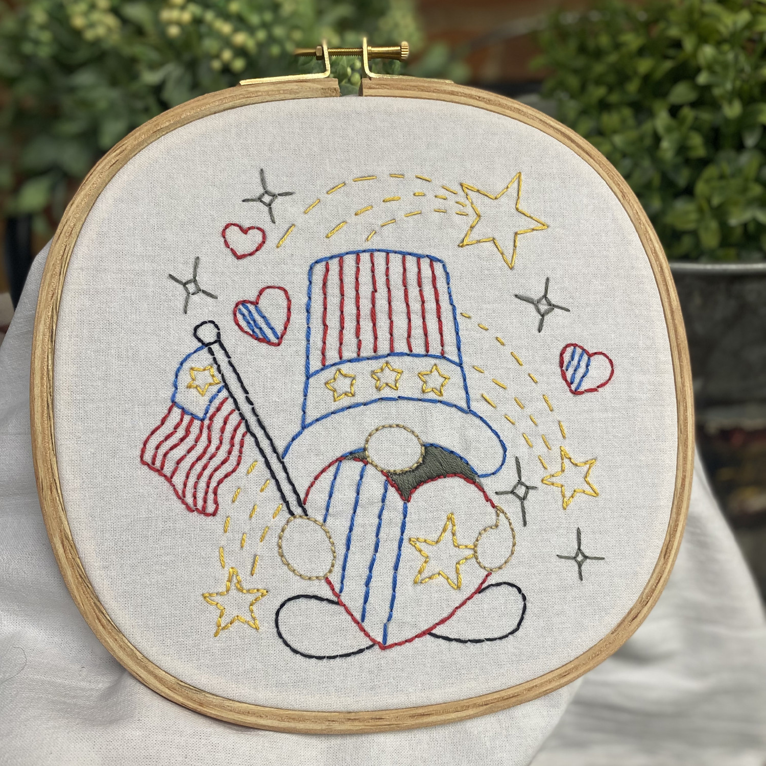 Hand Stitch Embroidery Patterns | Colonial Patterns
