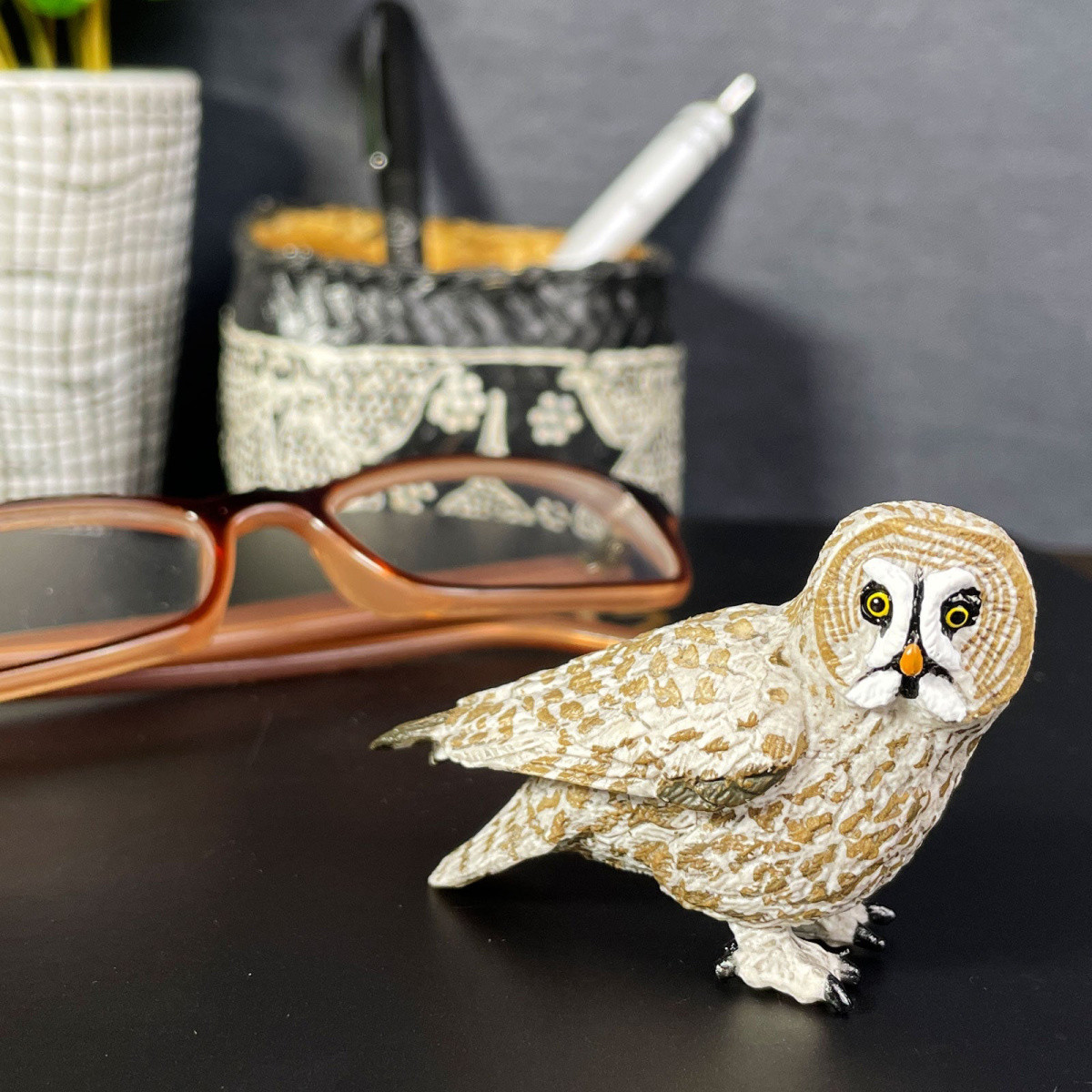Safari Ltd Great Grey Owl | MiniZoo Bird Models