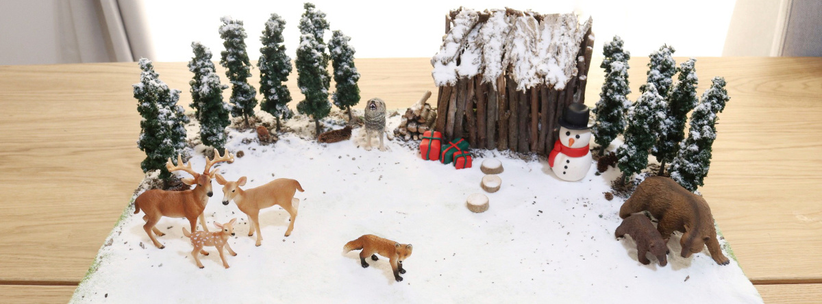 Christmas DIY Create Your Own Small World | MiniZoo Blog - MiniZoo