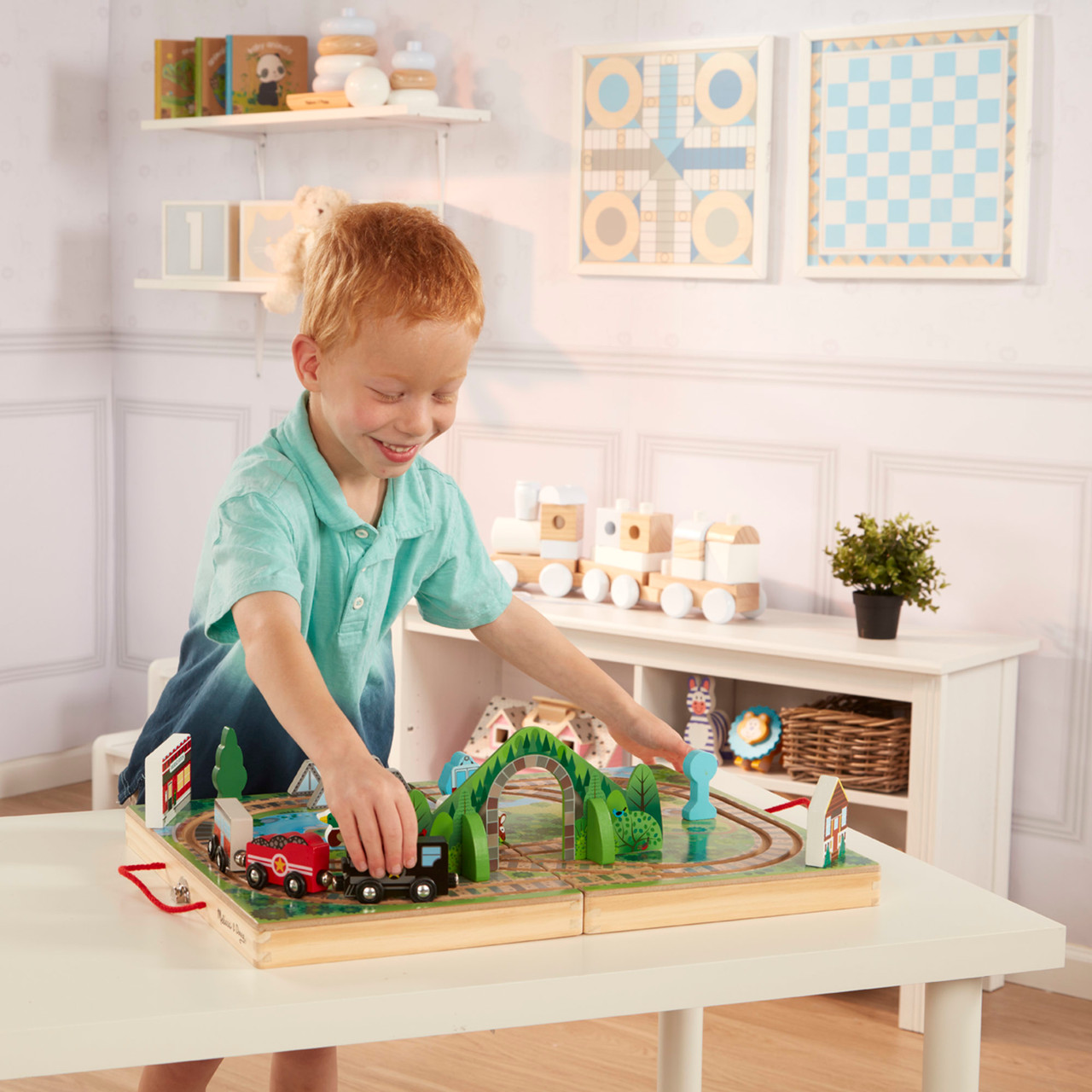 Melissa & Doug 17-Piece Wooden Take-Along Tabletop Railroad, 3 Trains ...