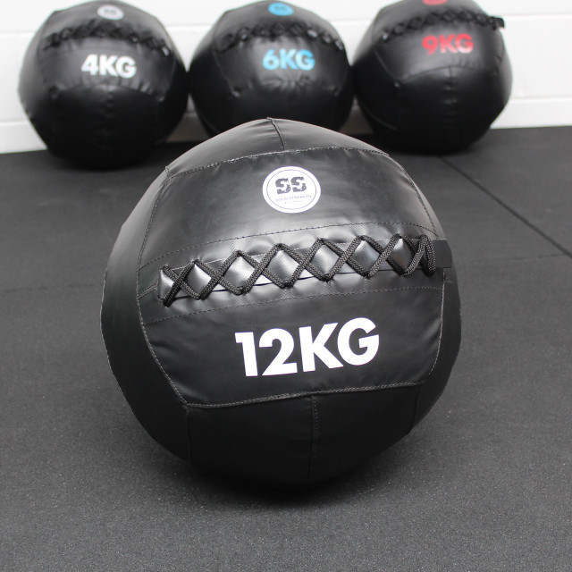 BALLS | SOLID STRENGTH EQUIPMENT