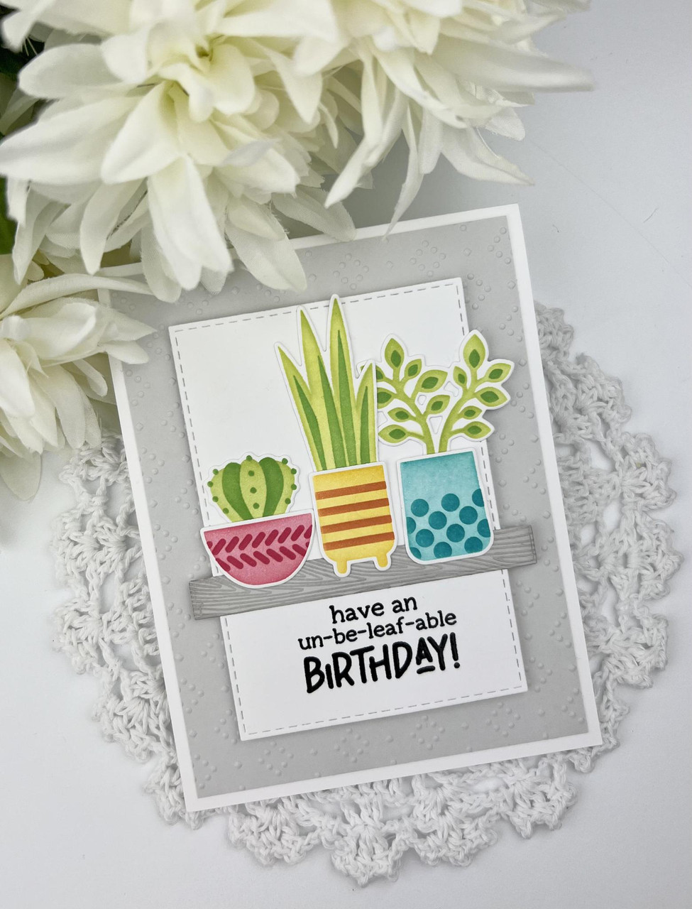 Embossing Folder - Dotted Diamonds