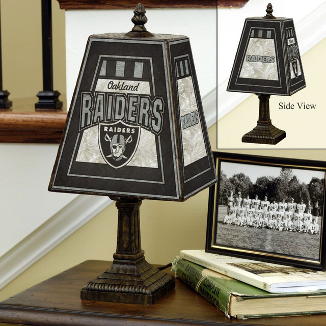 Dallas Cowboys NFL Hand-Painted Art Glass Table Lamp - Sports Unlimited