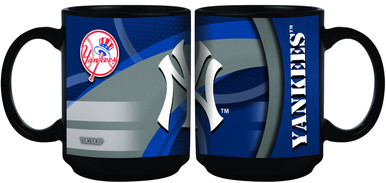 New York Yankees 15 oz. Black Carbon Fiber Mug - Sports Unlimited