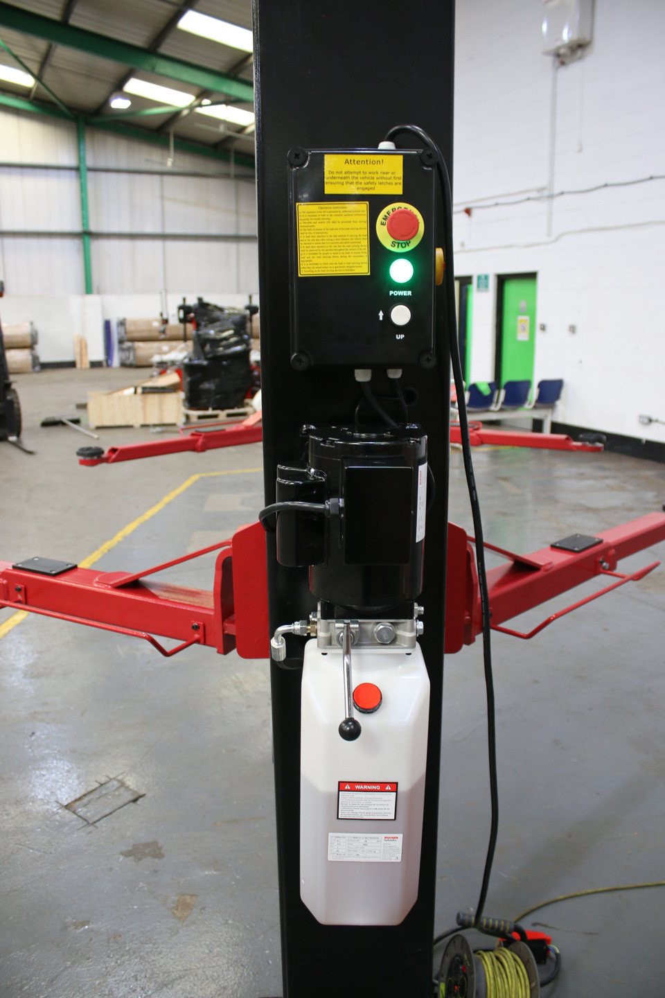 Ex Showroom 4 Tonne 2 Post Lift | Manual 2 post lift | Hydraulic 2 Post ...