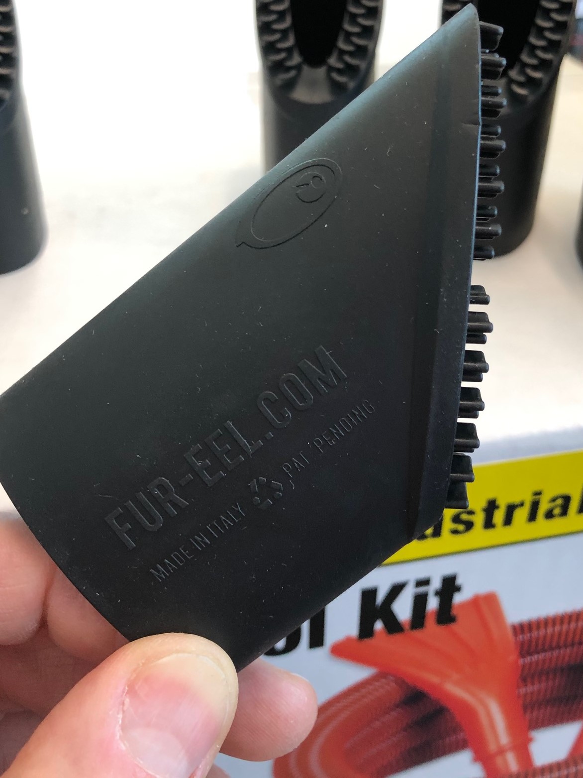 FUR-EEL Pet Hair Tool fureel