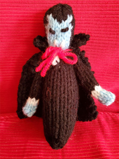 COUNT CREEPY - Handmade Knitted Monster