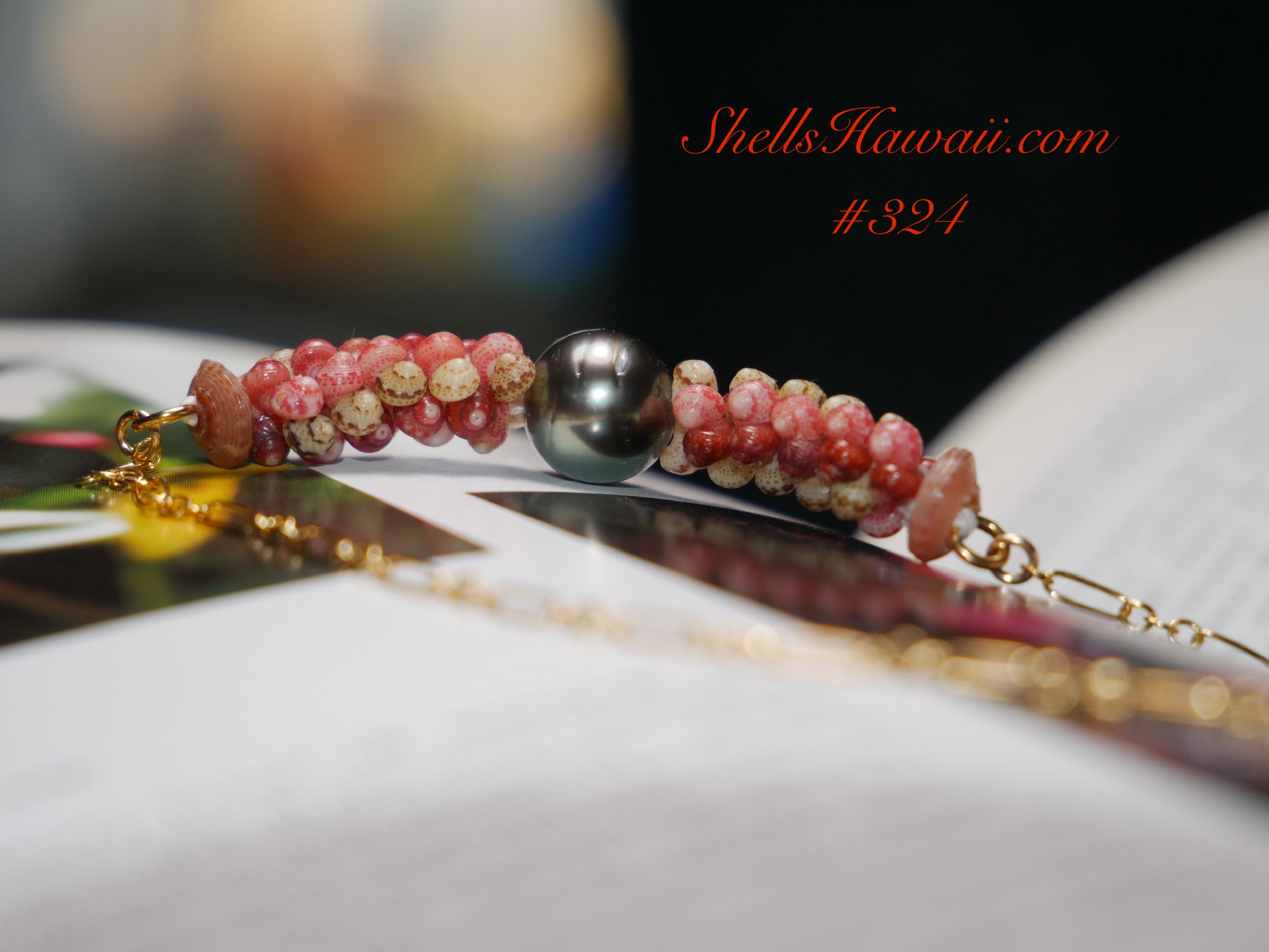 16 3/4" Kahelelani shell pendant/Necklace. Minimalist Niihau shell ...