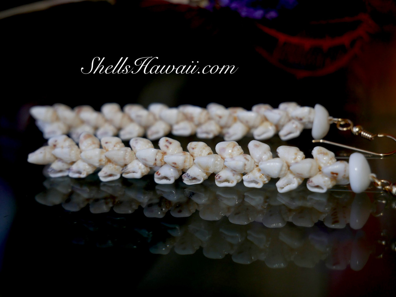 3 1/4″ Niʻihau Momi Shell Earrings – Light Yellow Pikake Style #3065