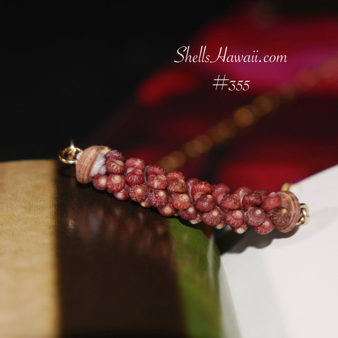 Page Title: 15 1/4" Kahelelani Poepoe Style Shell Necklace – Burgundy ...
