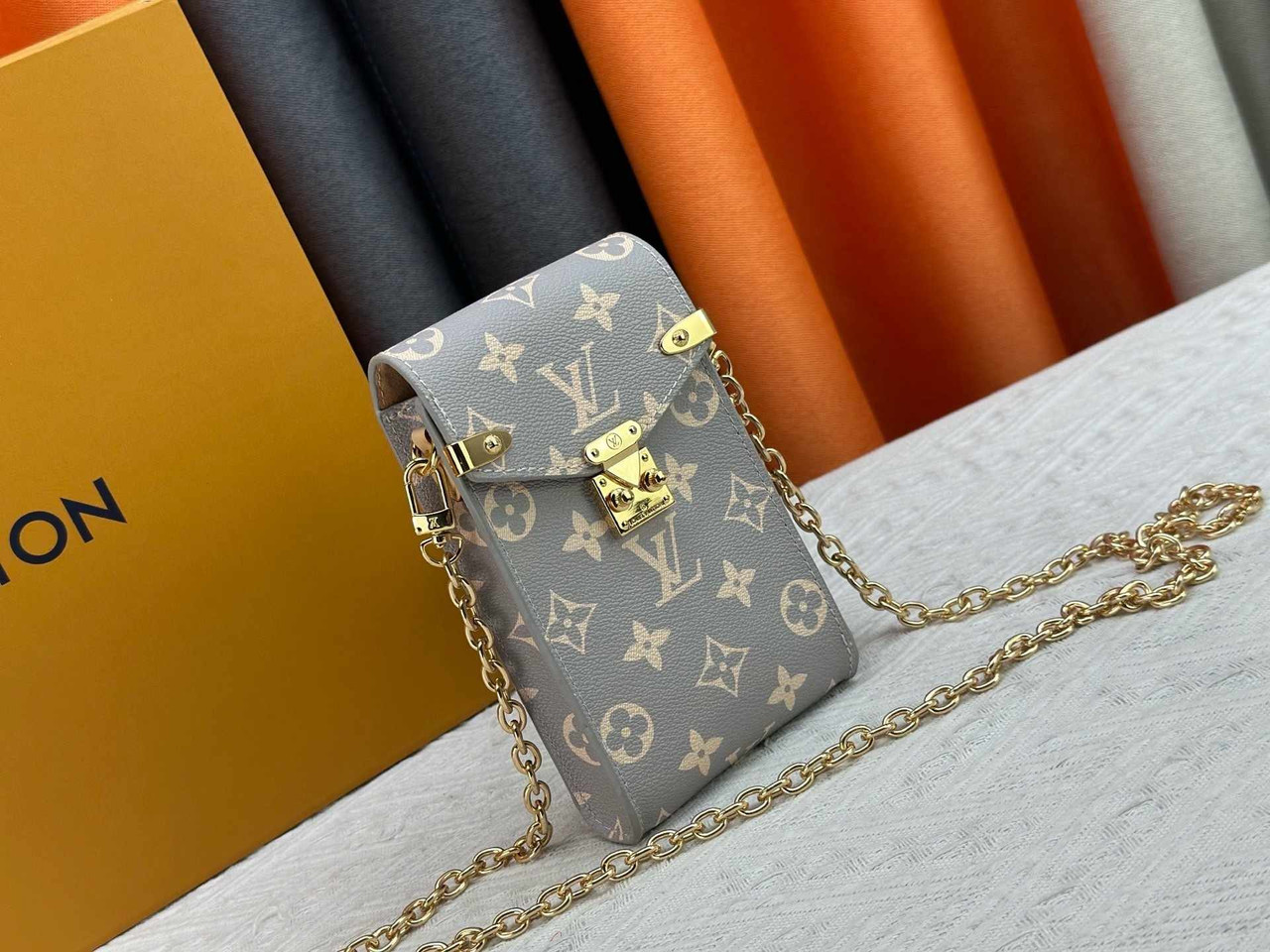 Designer phone pouch pre-order / size 17*10*4cm / 1:1 quality ...