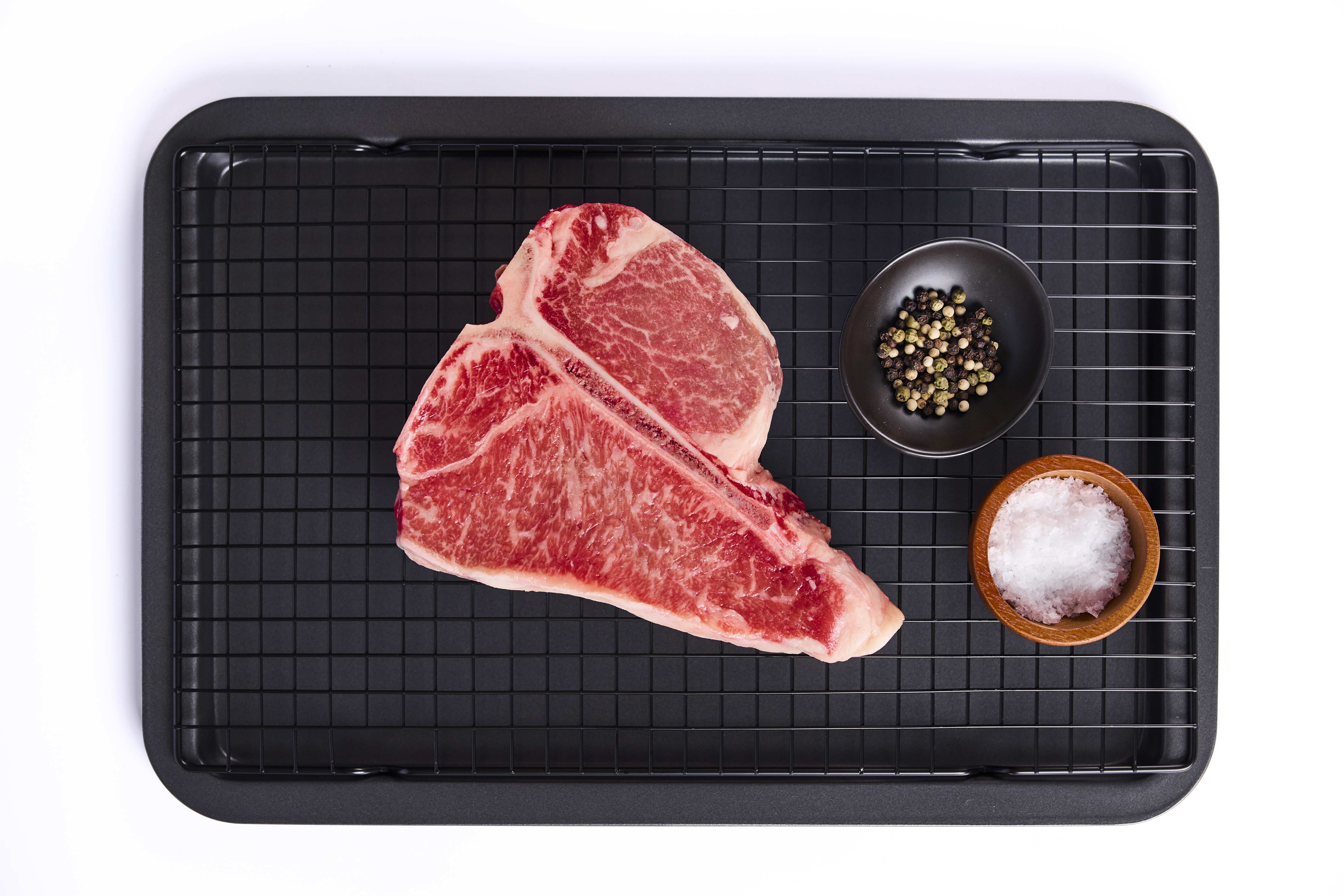 What Two Steaks Make Up the Porterhouse? - The Linz Shop
