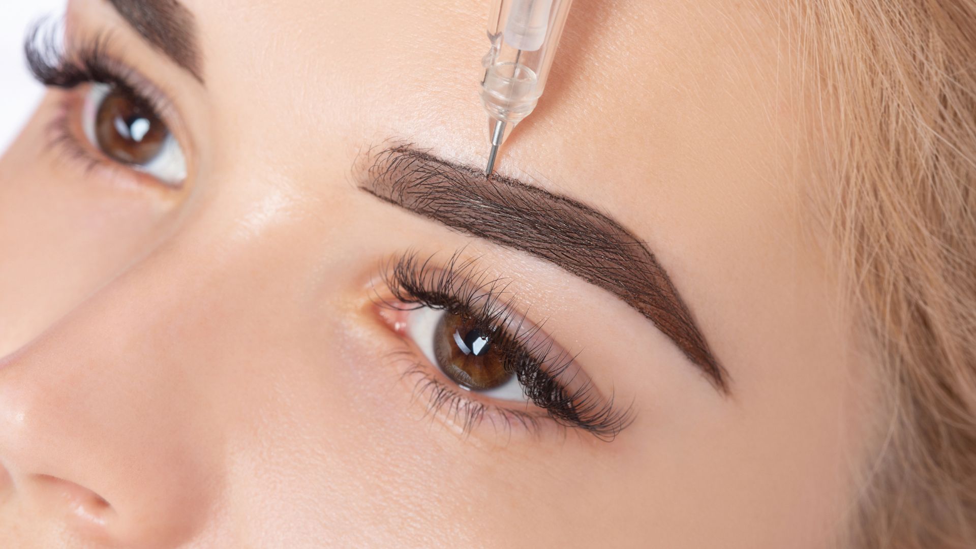 Microblading Masterclass: Tips and Tricks for Pigment Application ...