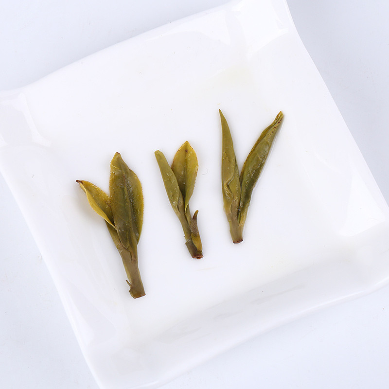 ZHANG YI YUAN Brand Ming Qian Premium Grade Long Jing Dragon Well Green ...