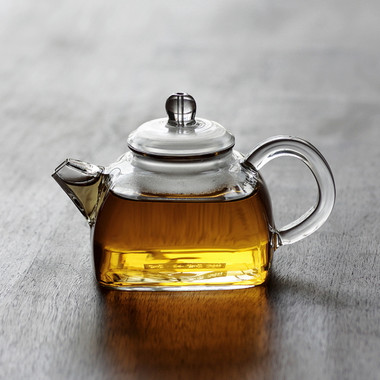 Pyramid Small Glass Teapot With Inbuilt Filter - Dragon Tea House