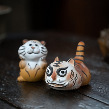 Handmade Yixing Zisha Clay Tea Pet Meng Meng Hu - Dragon Tea House