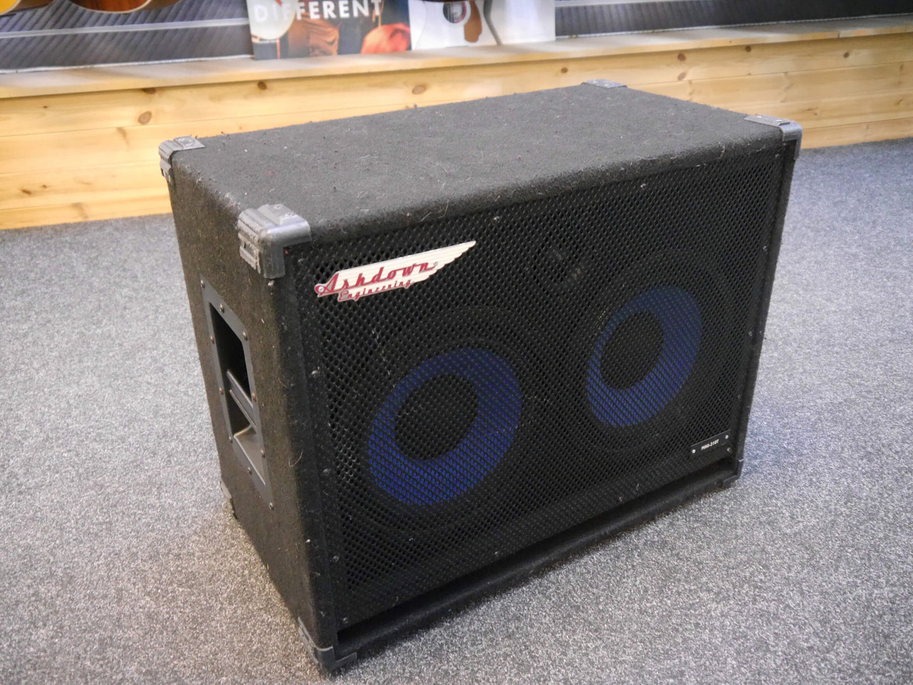 Ashdown MAG 210T Bass Speaker Cabinet - 2nd Hand