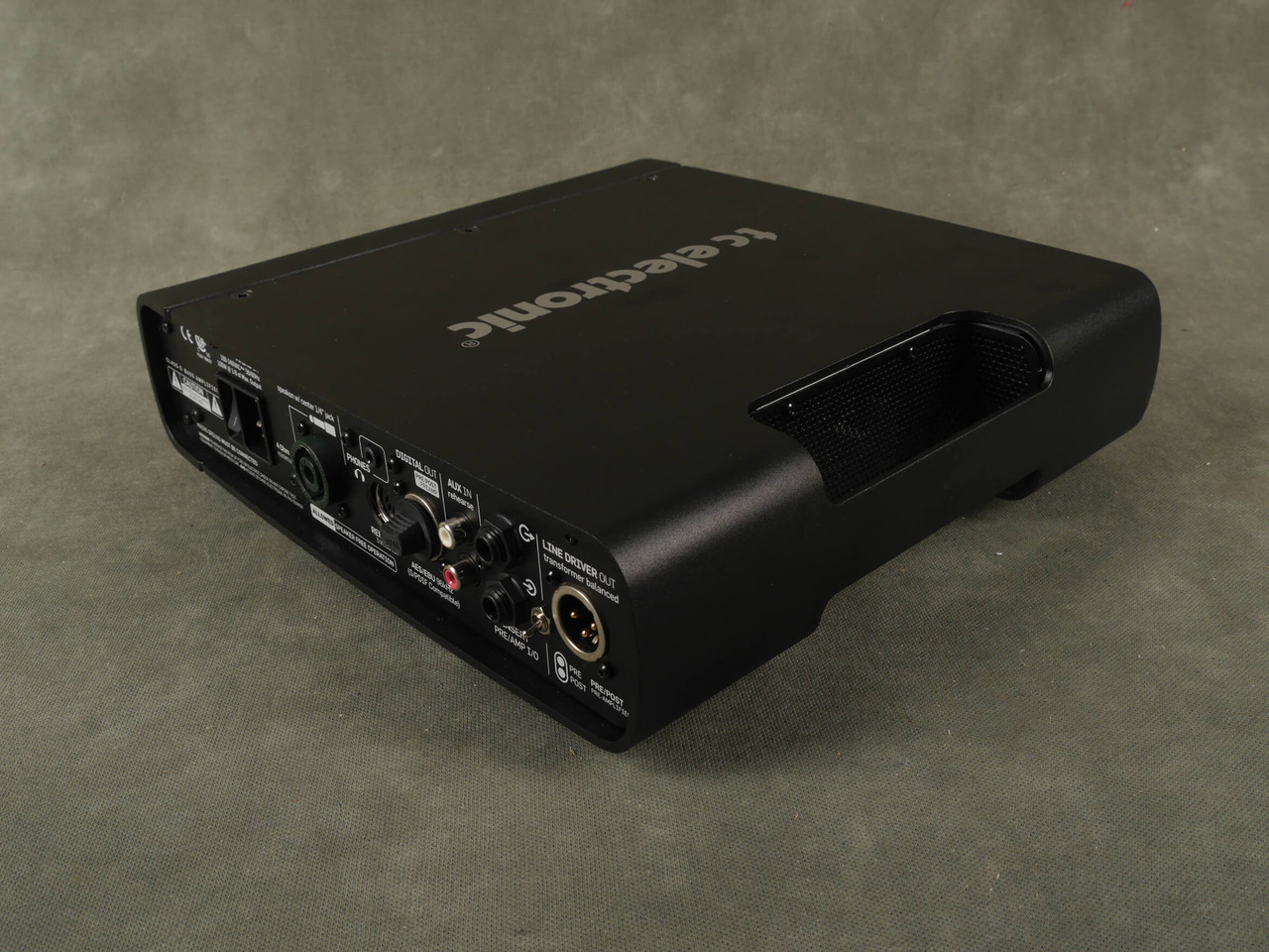 TC Electronic RH750 Bass Head w/Box & Gigbag - 2nd Hand