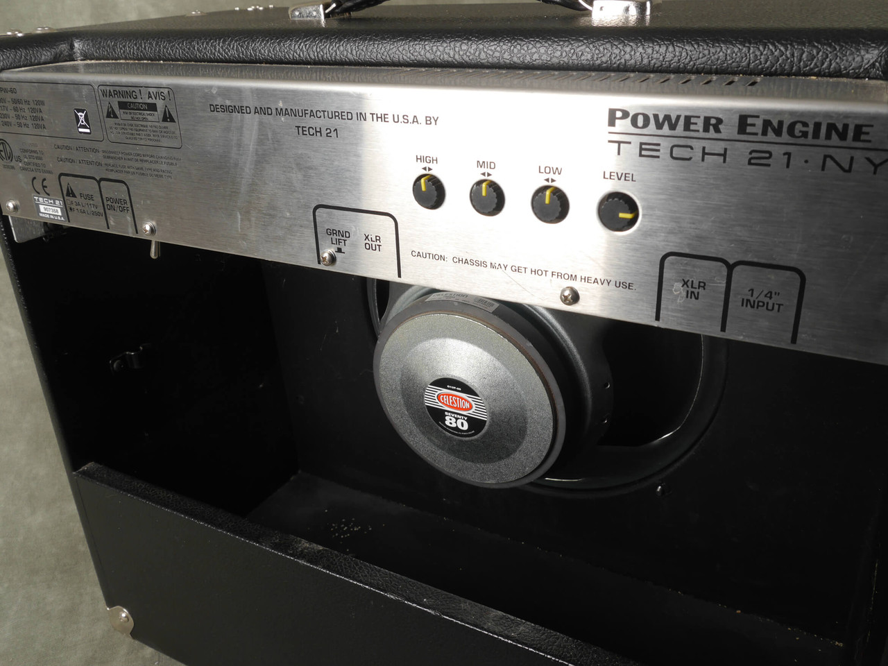 Tech 21 Power Engine Powered Cab - 2nd Hand