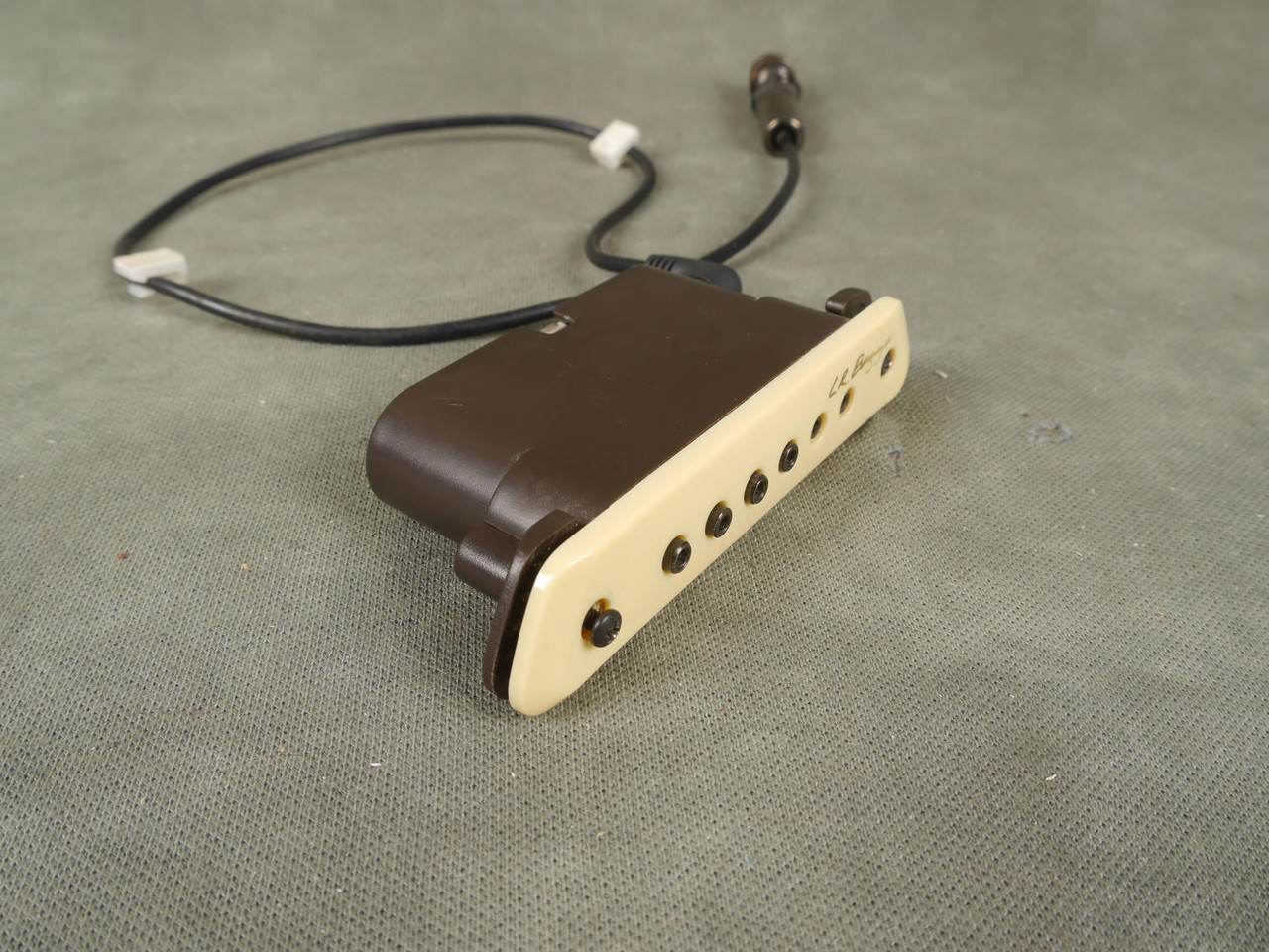 LR Baggs M1 Active Acoustic Pickup - 2nd Hand