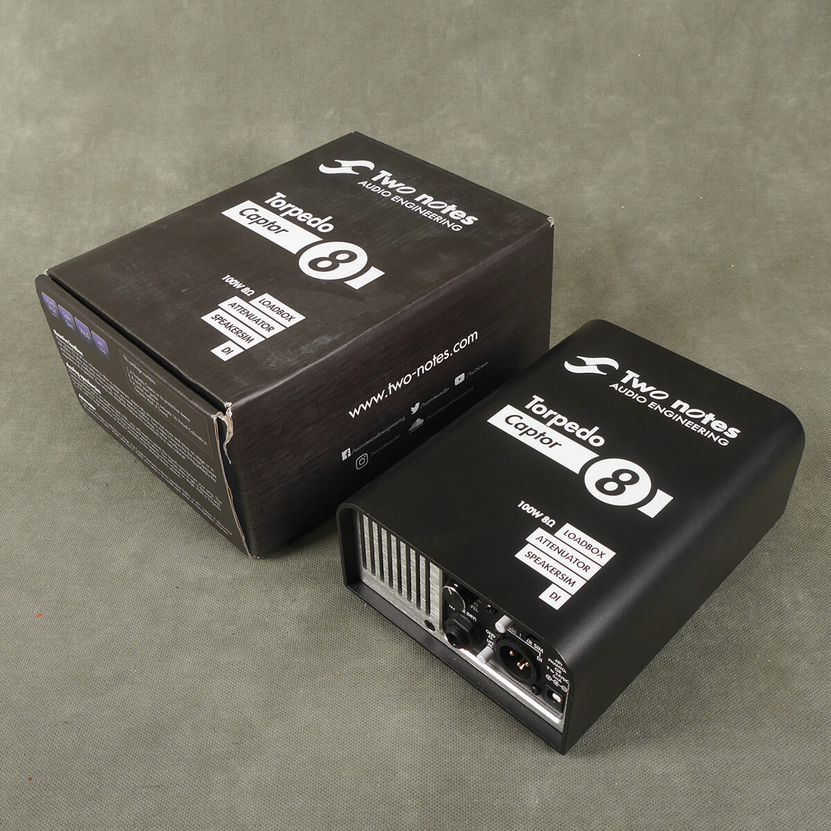 Two Notes Torpedo Captor 8 Ohm Load Box w/Box - 2nd Hand