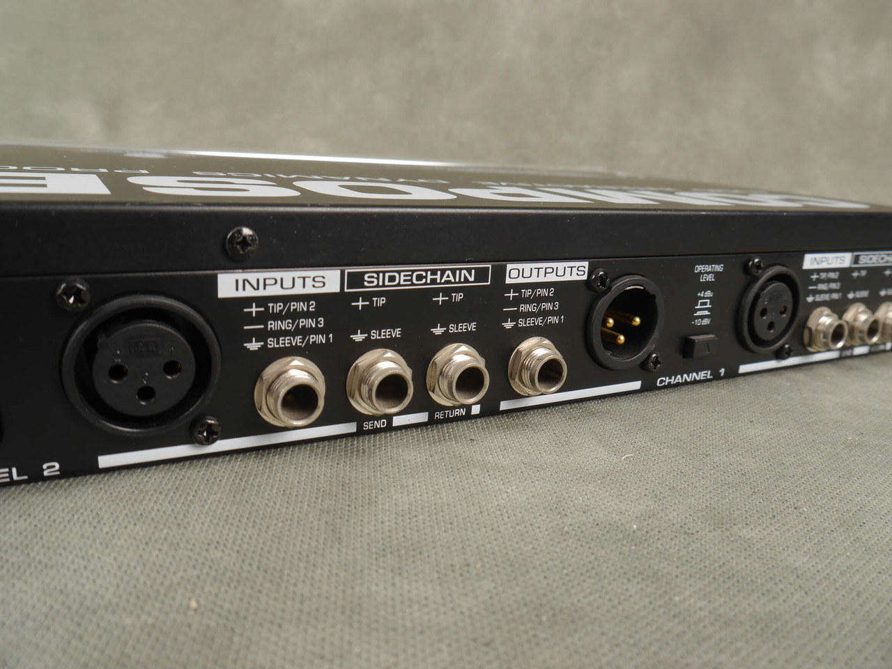 Behringer Composer Pro Model MDX 2200 - 2nd Hand