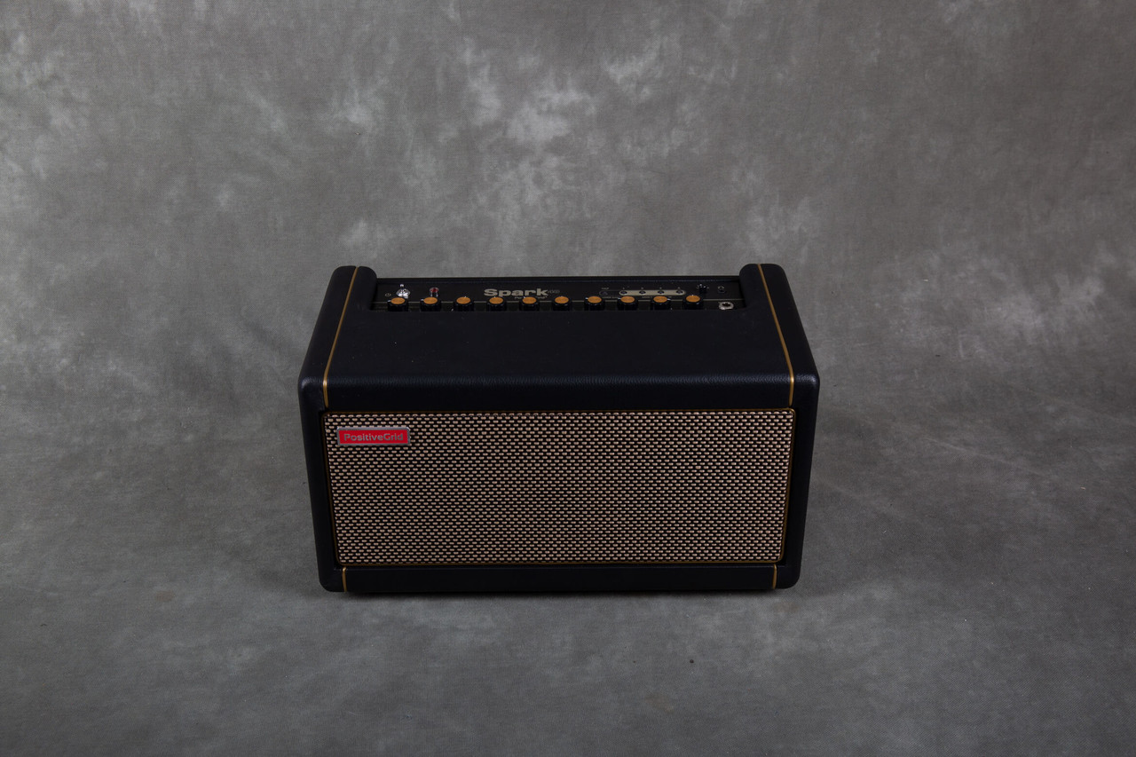 Positive Grid Spark Guitar Amplifier w/Gig Bag - 2nd Hand