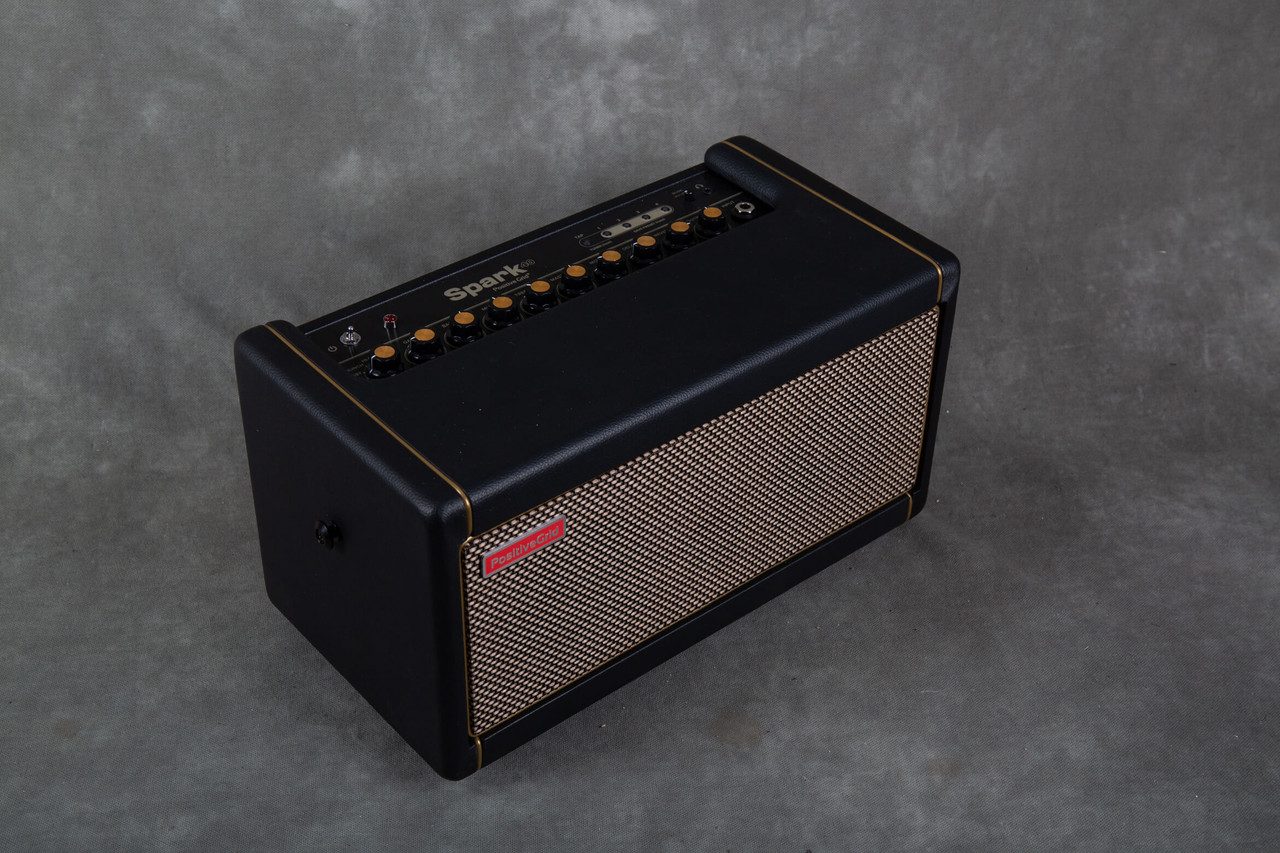 Positive Grid Spark Guitar Amplifier w/Gig Bag - 2nd Hand