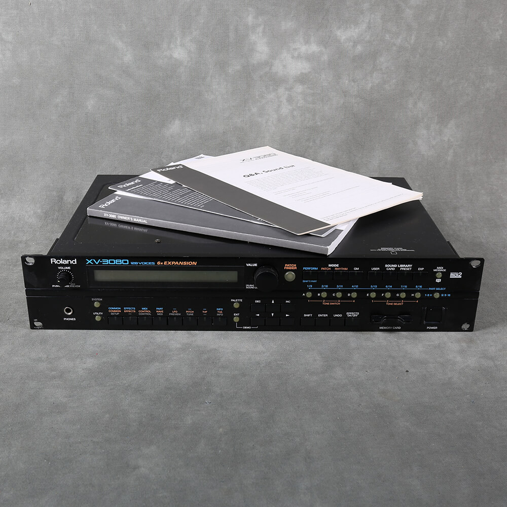 Roland XV 3080 2nd Hand | Rich Tone Music