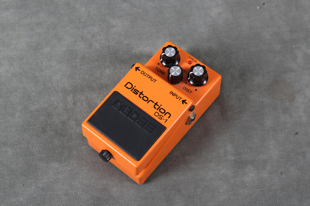 Boss DS-1 Distortion Guitar Pedal 2nd Hand | Rich Tone Music